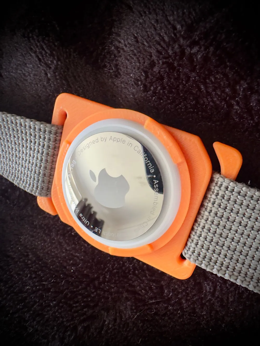 Apple AirTag strap clip (for 25mm strap) - Free 3D Print Model - MakerWorld