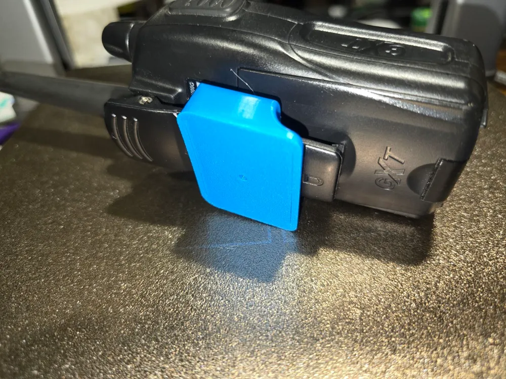 Clip mount for handheld radio/cb latch clip style - Free 3D Print Model ...