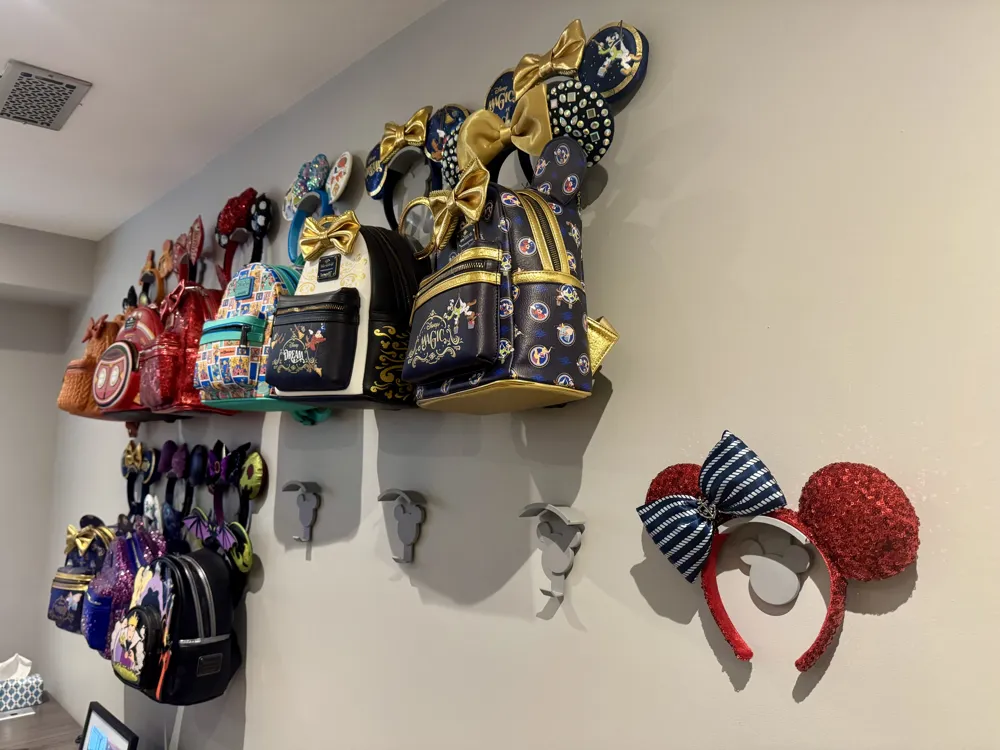 Disney Ear & Loungefly Hanger - Free 3D Print Model - MakerWorld