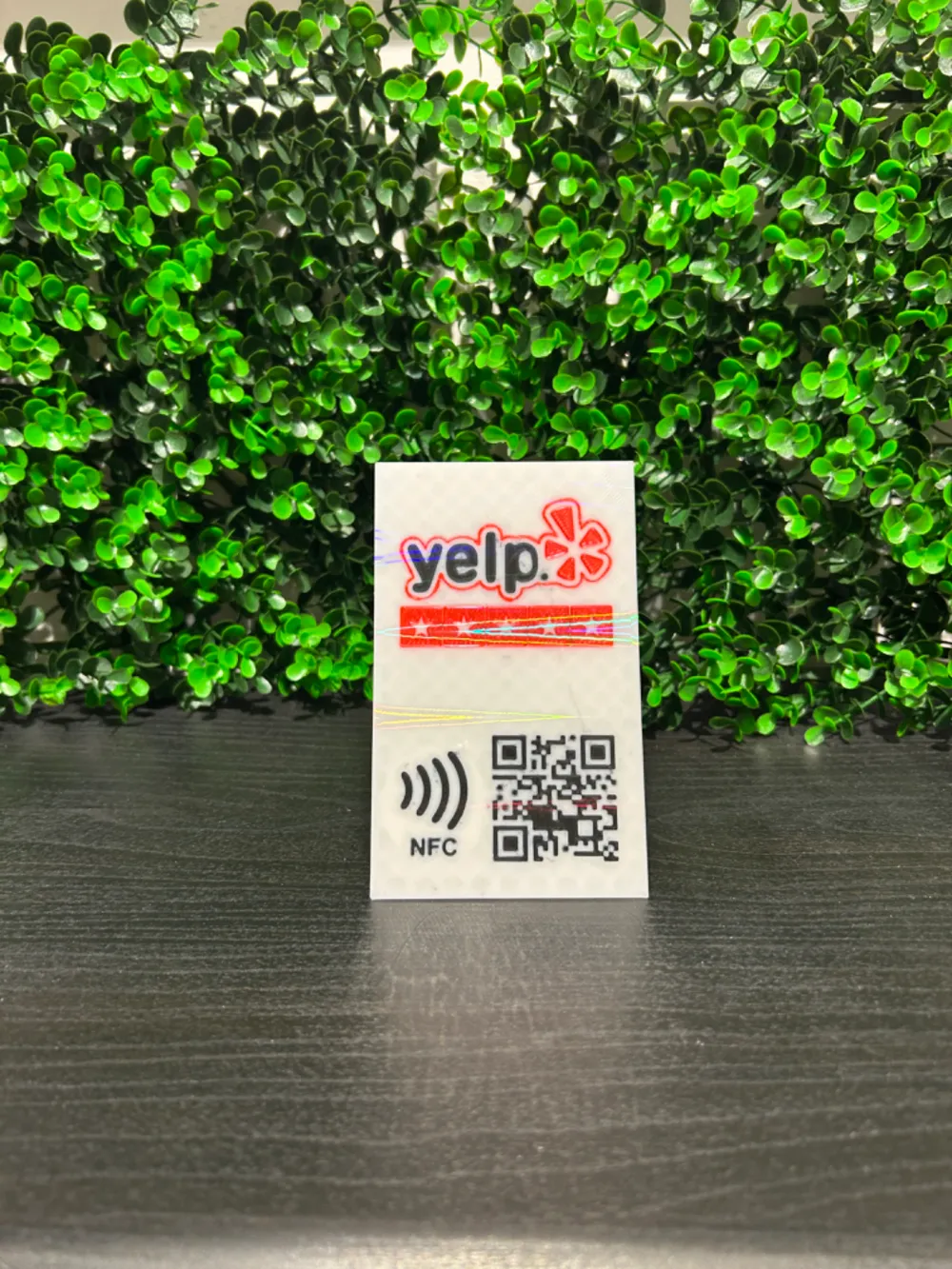 STAND QRCODE/NFC CARD YELP! EDITABLE by ARTIGIANO PAZZO - MakerWorld
