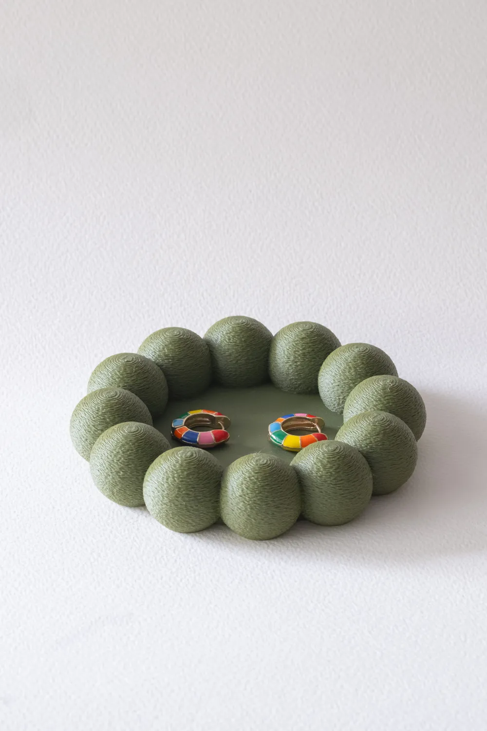 Small Jewelry Tray - Free 3D Print Model - MakerWorld