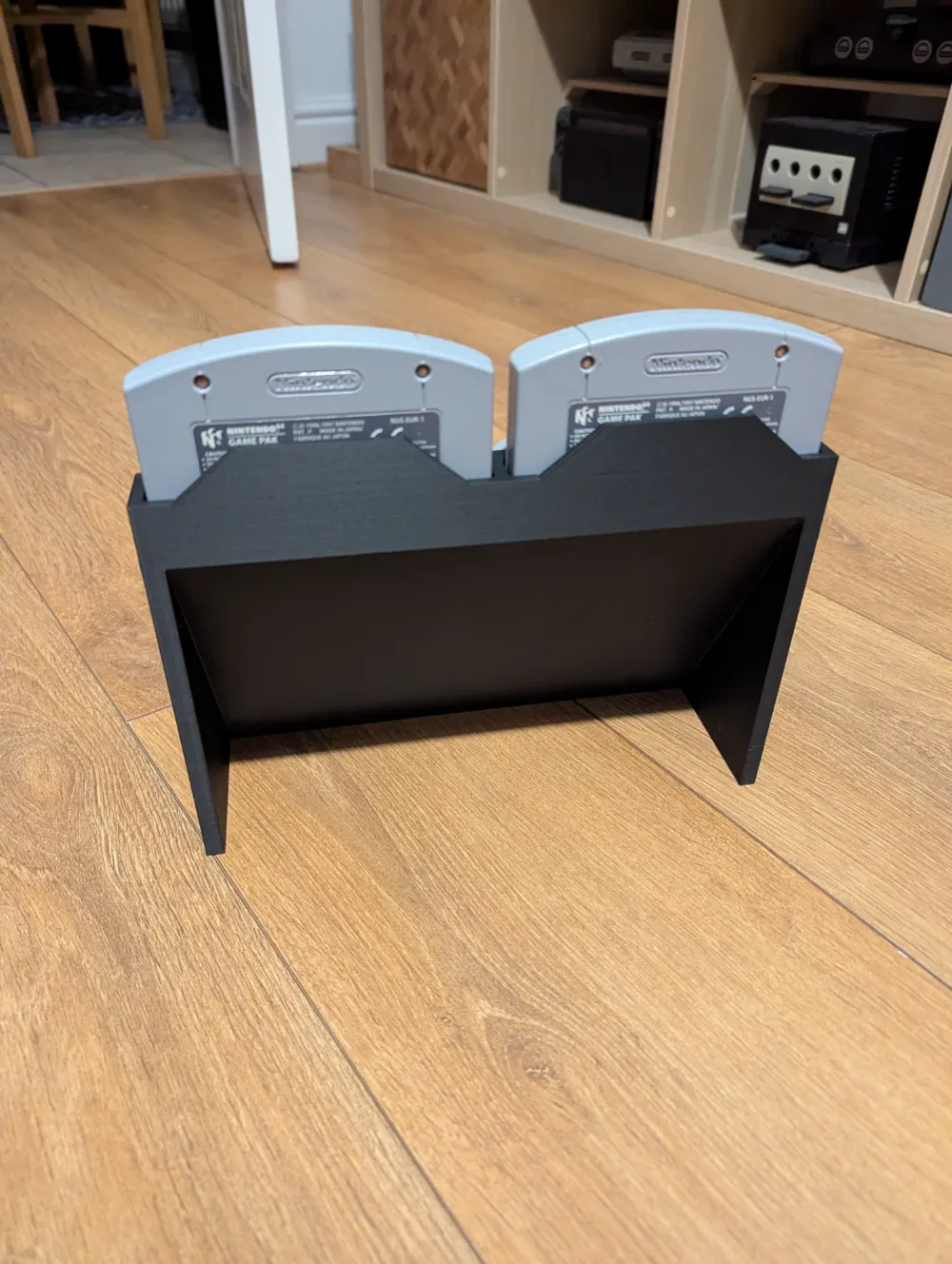 N64 Cartridge Holder - 8 slot by QFSWMakerWorld: Download Free 3D Models