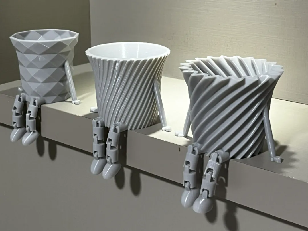 Cute mini pots for succulents - Free 3D Print Model - MakerWorld