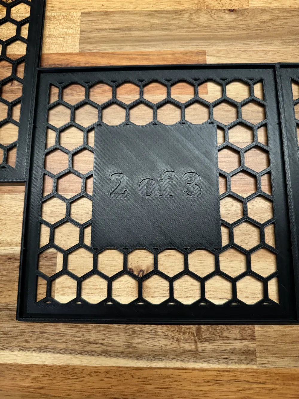 Hueforge Displate - 600x200 Connected Frame Remixed by Canadian Gamer ...