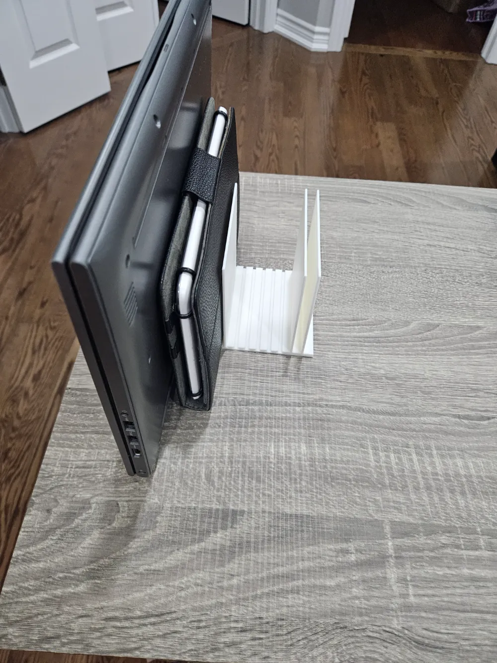 Adjustable Vertical Desk Organizer by TS17 - MakerWorld