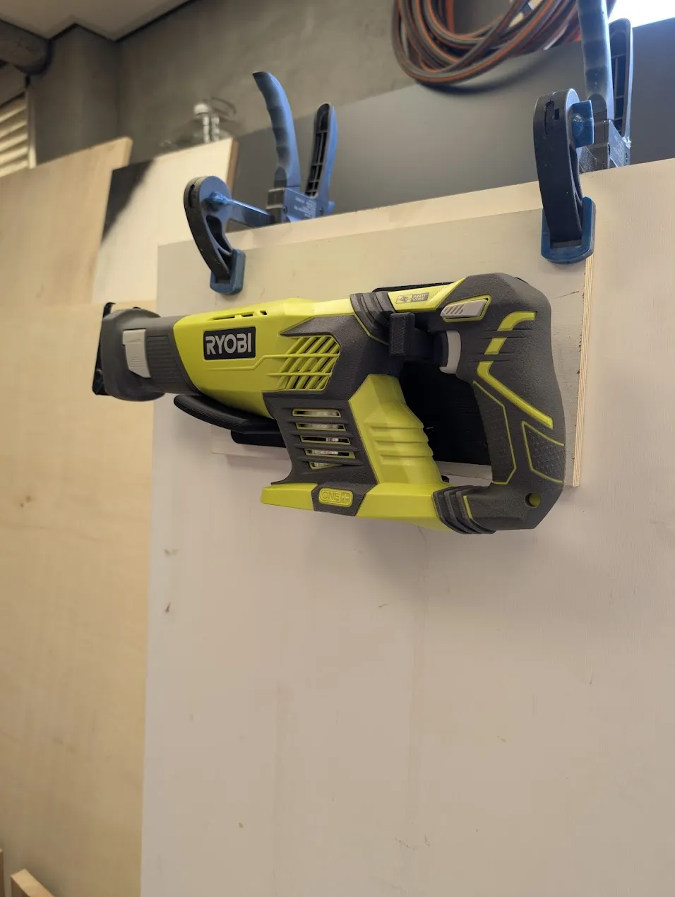 ONE+ Ryobi RRS1801 Reciprocating Saw Wall Mount by P MakerWorld ...