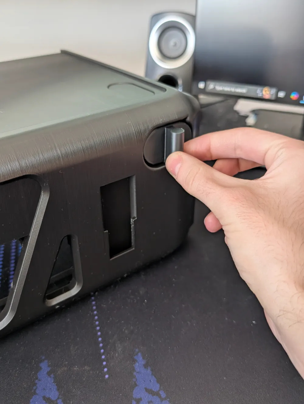 AMS Riser Stowable Filament Spool Holder Remixed by Manifold3D ...