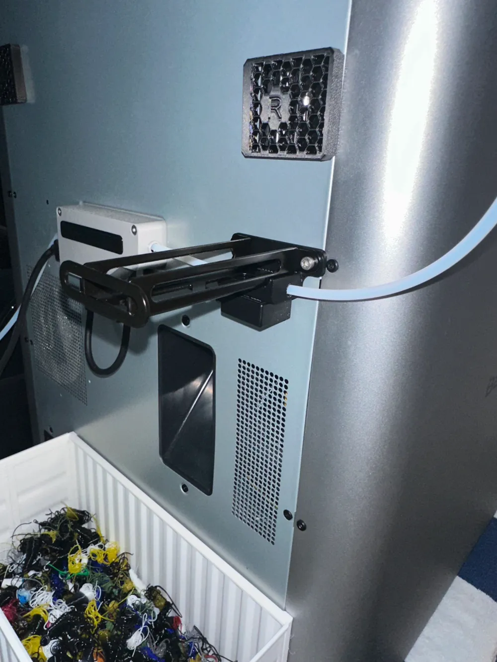 Bambu Lab X1C AMS Buffer Guide Output Remix Remixed by Fooblinator ...