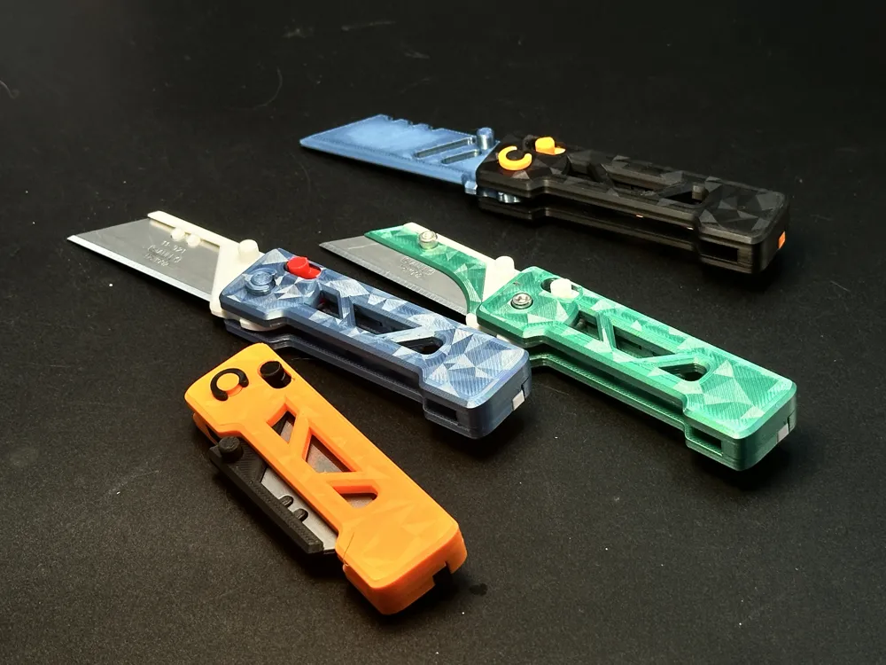 EDC Spring-Axis Lock Folding Utility Knife III by Trent Studio ...