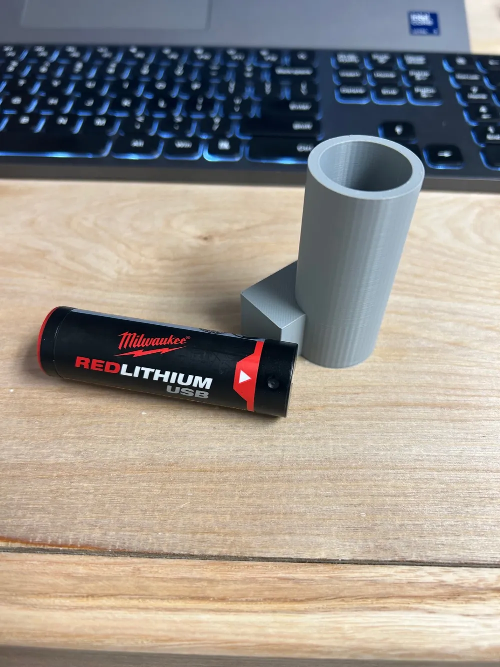 Milwaukee Red Lithium Battery Holder - Free 3D Print Model - MakerWorld