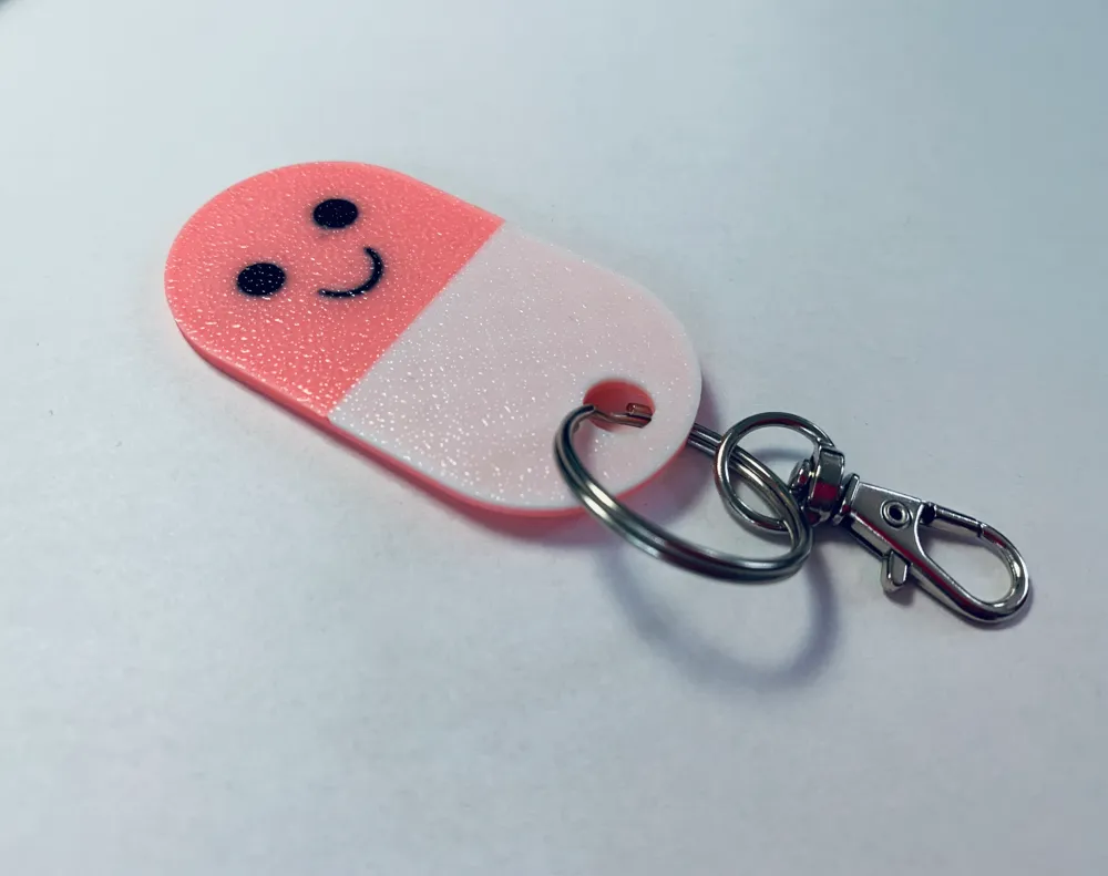 Pill/Capsule - Keychain by Jasmin Production - MakerWorld