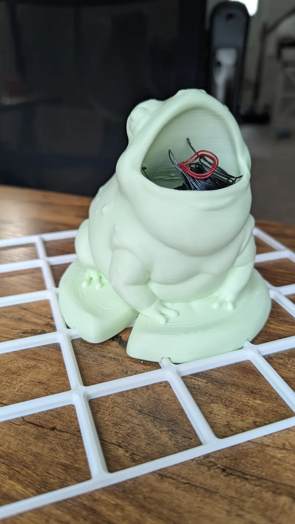 Kawaii Chonky Frog - Gridfinity Desktop Bin - Free 3D Print Model ...