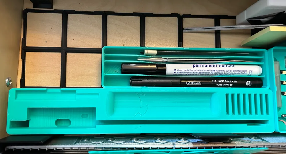 Preciva digital 150mm Caliper vertical Gridfinity Remixed by Typ_im ...