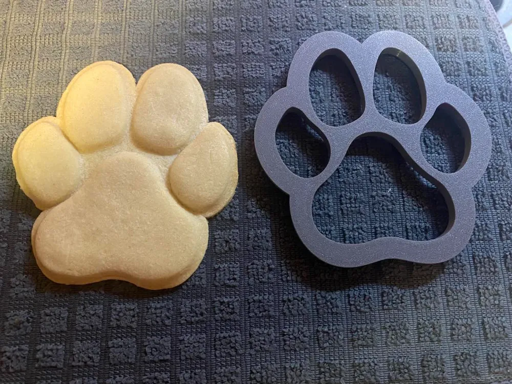 4 inch Dog paw Cookie cutter by MILLZ3D - MakerWorld