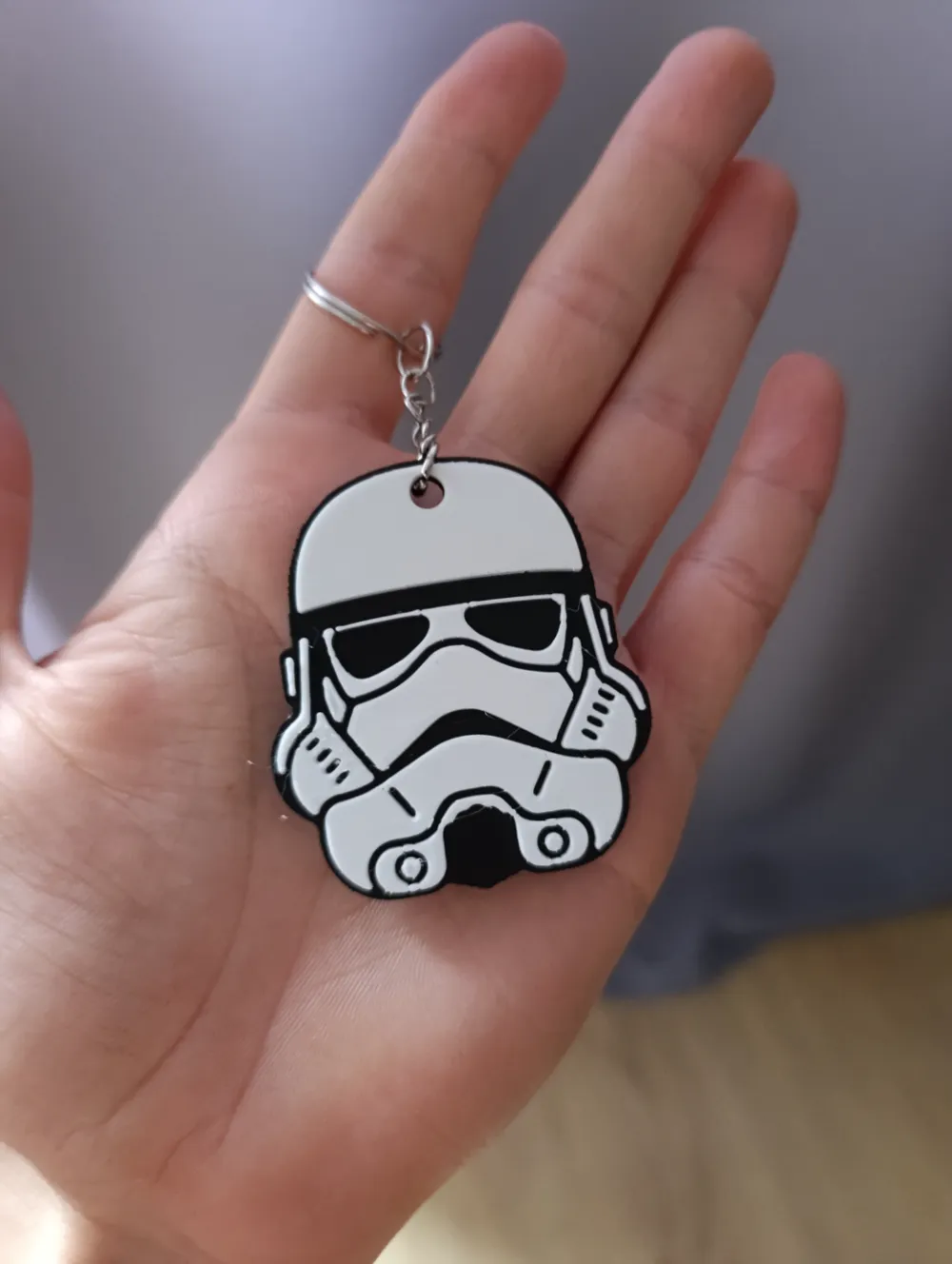 Stormtrooper Keychain/No AMS needed - Free 3D Print Model - MakerWorld