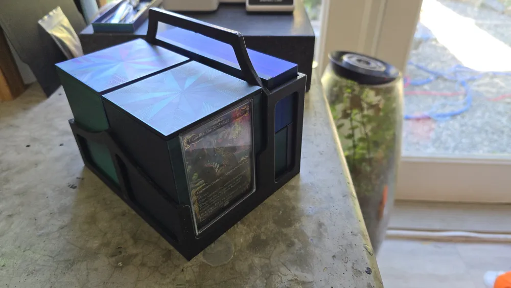 MTG Commander Deckbox fits Gamegenic Slide - Free 3D Print Model ...