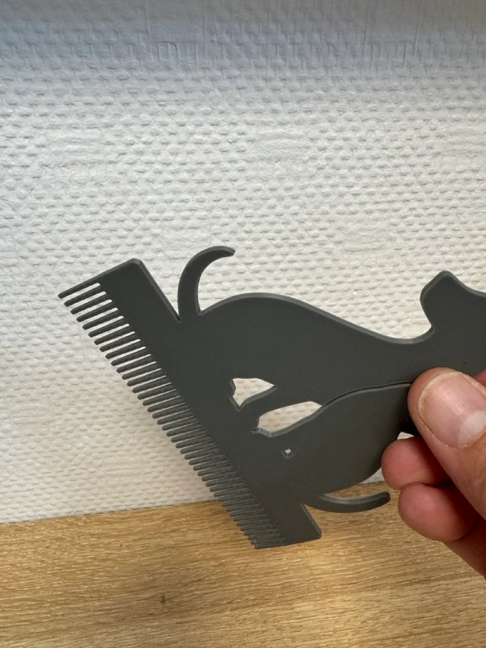 Grooming comb by Greg.60 - MakerWorld