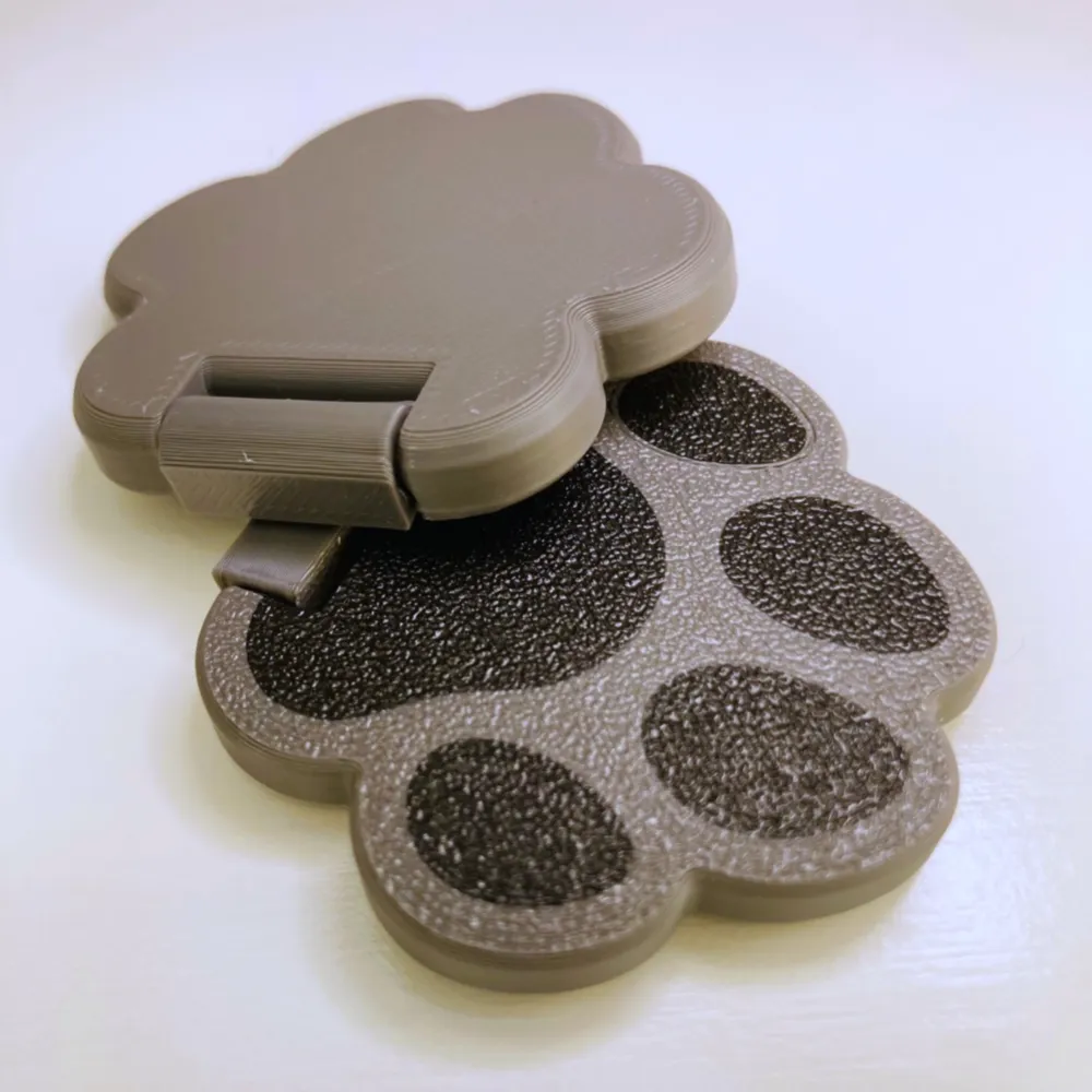 Fidget Paw Slider + Flipper (45 mins) - Free 3D Print Model - MakerWorld