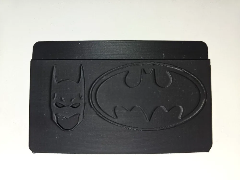 Batman Mask-Style ID Card Case - Free 3D Print Model - MakerWorld