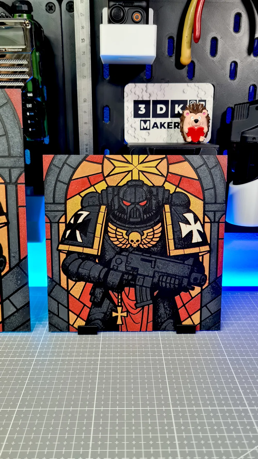 Black Templar Grimdark – Hueforge – 5 Colors by 3DK Maker MakerWorld: Download Free 3D Models