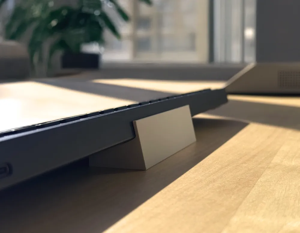 MX Keys Riser - Quick Print by Sintonía Lab MakerWorld: Download Free ...