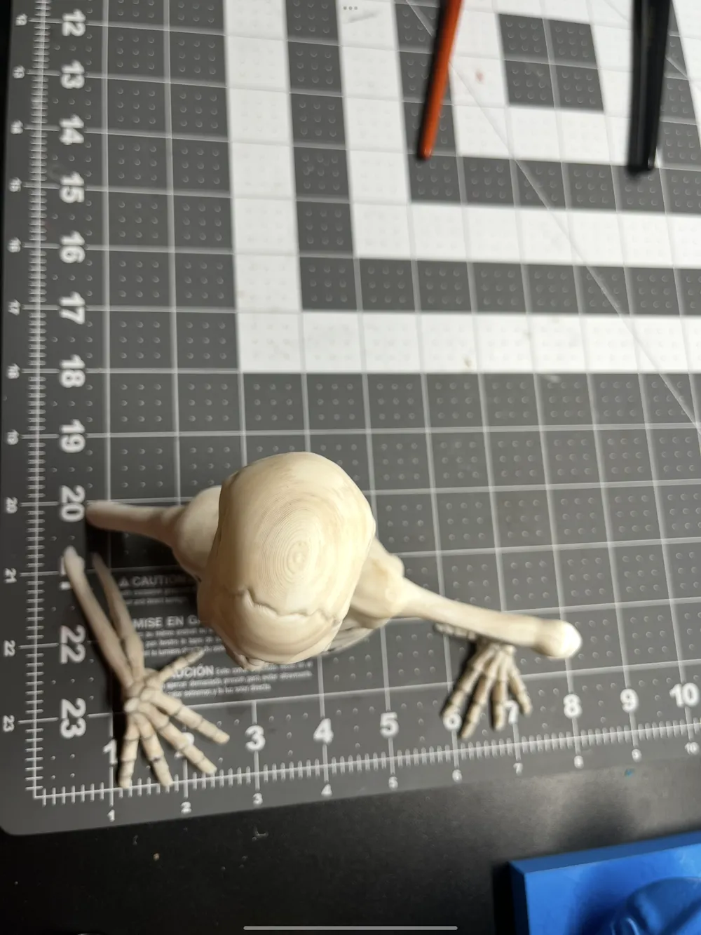 Table breaker Skeleton by DeKorverArt MakerWorld: Download Free 3D Models