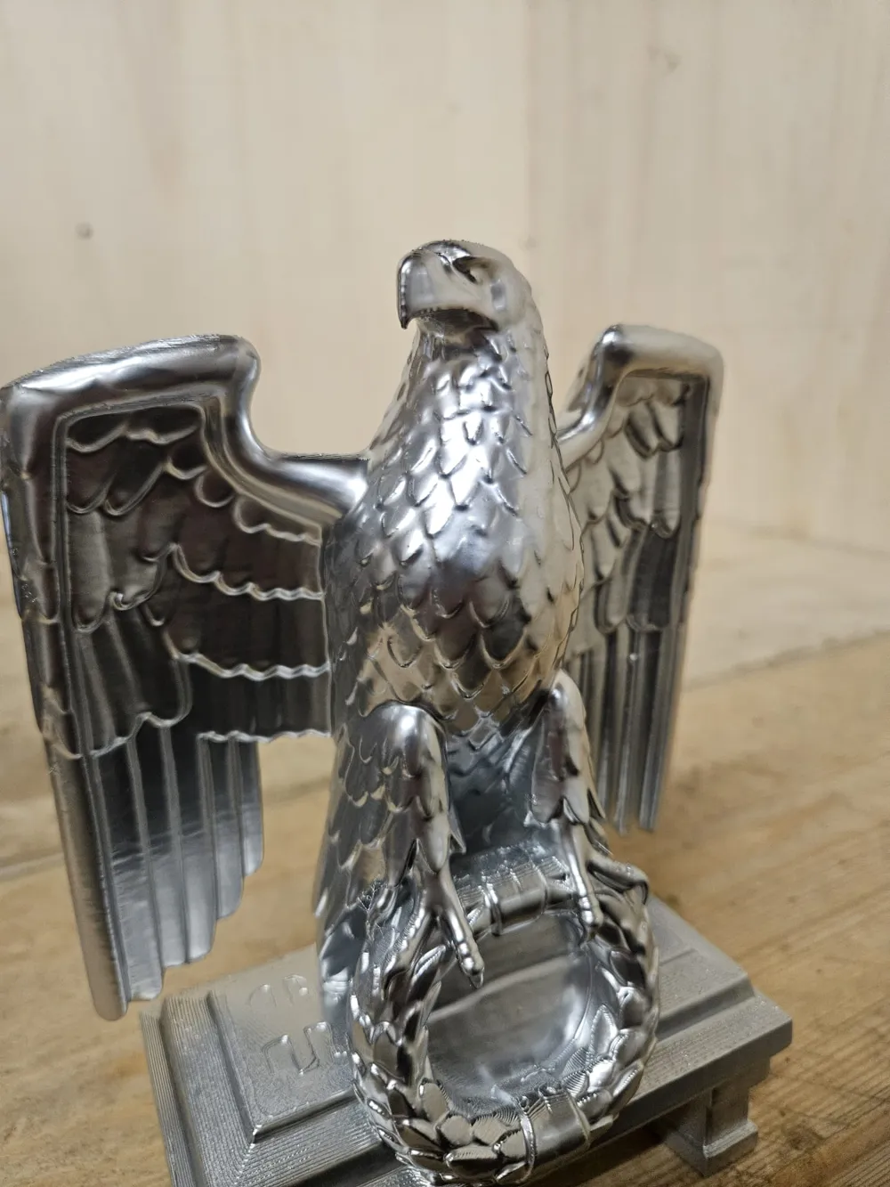 German eagle on pedestal - Free 3D Print Model - MakerWorld