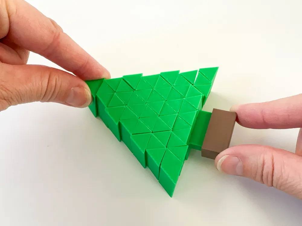 Pixel Tree Fidget by 3DPmom MakerWorld: Download Free 3D Models