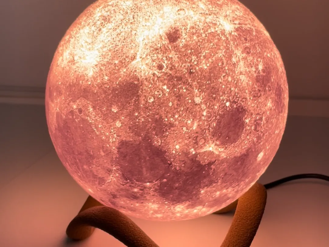 Luminária Lua com Base Ondulada (Pele Aveludada) - Modelo gratuito para ...