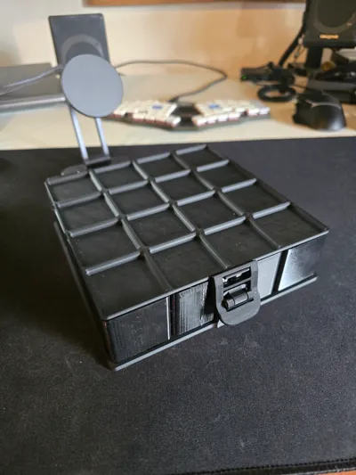Superlight Gridfinity case (Clickfinity base) by MooseMan - MakerWorld