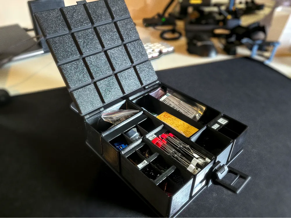 Superlight Gridfinity case (Clickfinity base) by MooseMan - MakerWorld