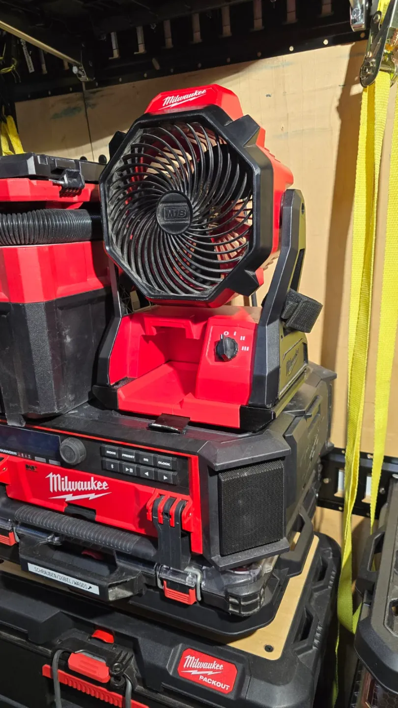 Milwaukee FAN M18AF-0 Packout Adapter 2.0 by BlauForge - MakerWorld