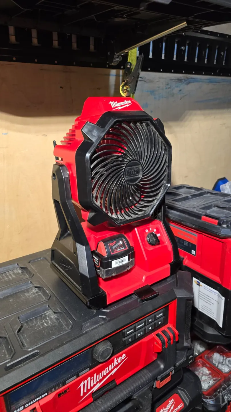 Milwaukee FAN M18AF-0 Packout Adapter 2.0 by BlauForge - MakerWorld