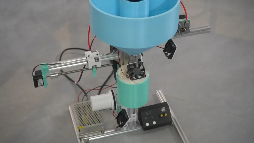 3D Printed Filament Recycling Machine by IKUN老表的改装日记 MakerWorld ...