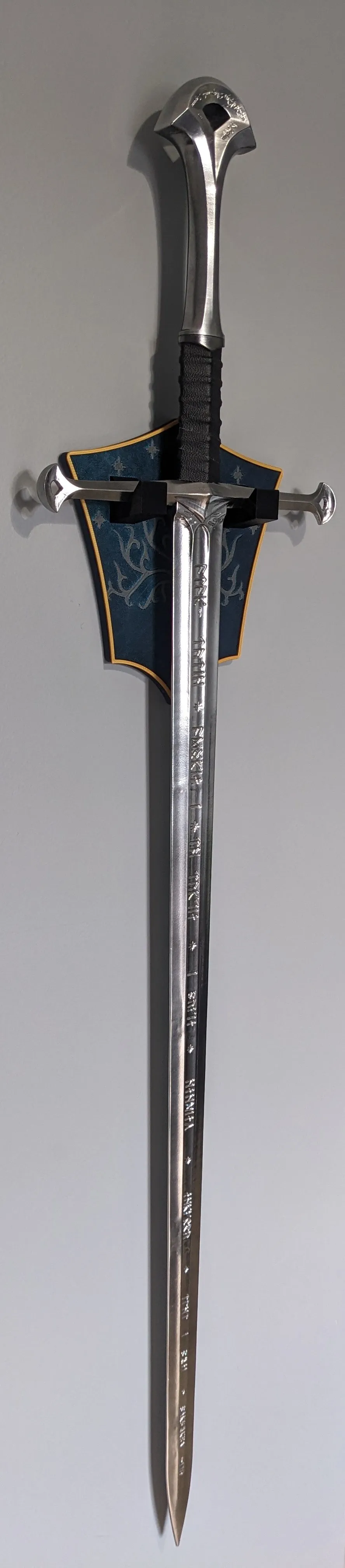 Anduril - Flame of the West by _donkey-brains_ MakerWorld: Download Free 3D Models