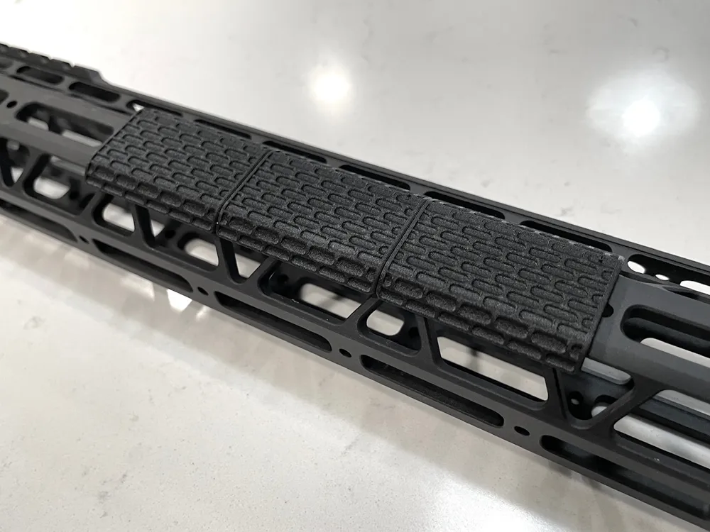 (Snap In) M-LOK Rail Covers Slotted Grip by Print Locker MakerWorld ...