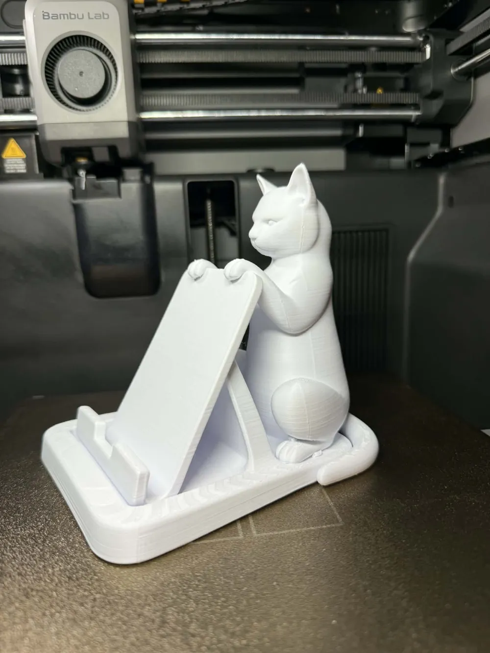 Cat Phone Stand – Cute Desk Holder for Smartphone - Free 3D Print Model ...