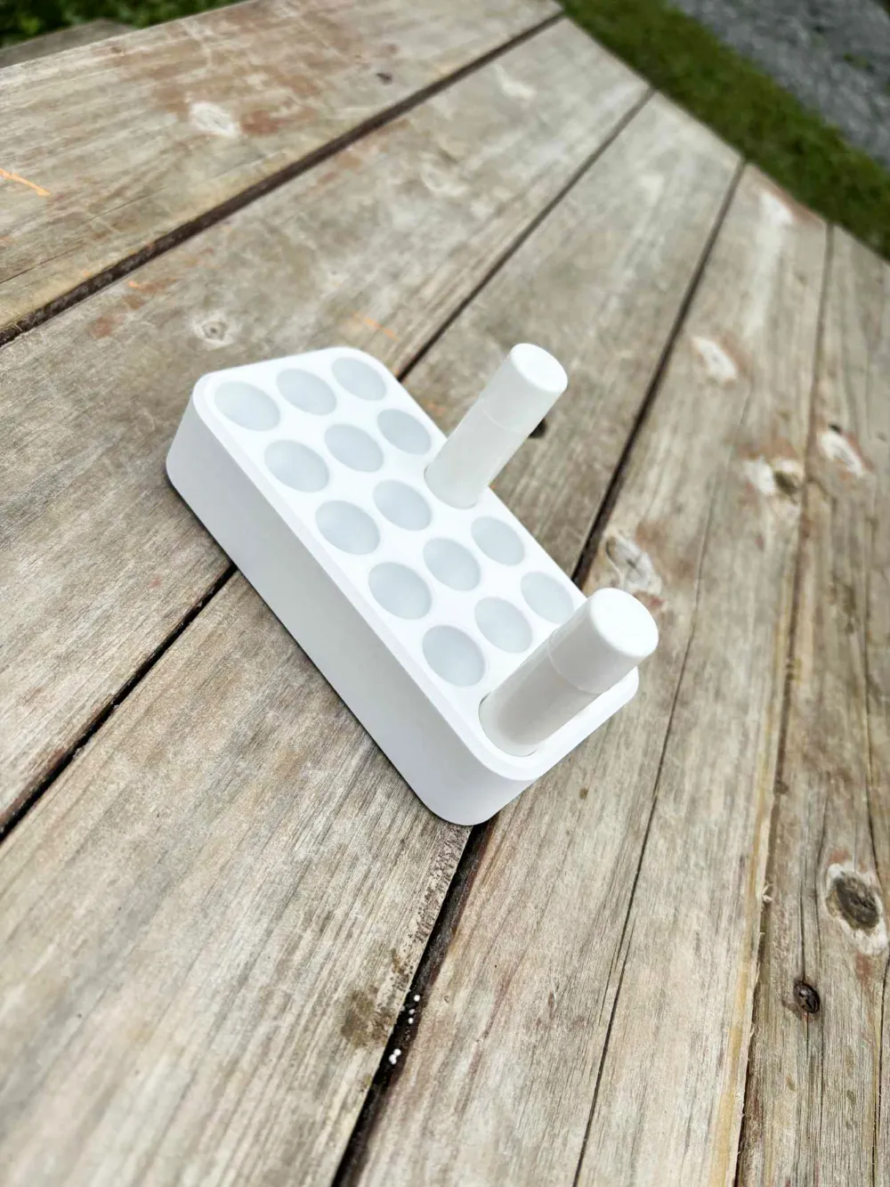 Chapstick Display Holder - Free 3D Print Model - MakerWorld