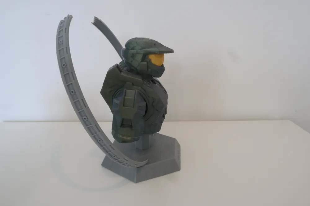 Halo Master Chief Bust Statue by Direct Designs net - MakerWorld
