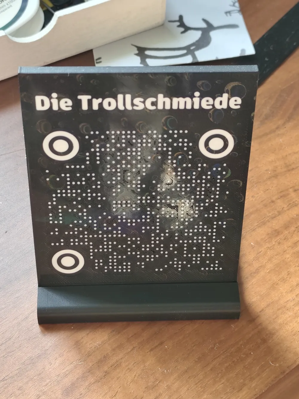 Tabletop Sign for QR Code - Free 3D Print Model - MakerWorld
