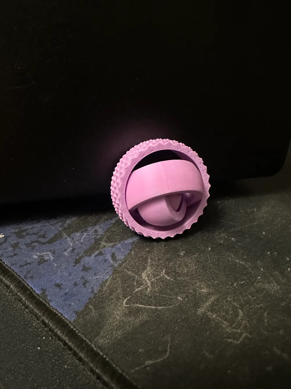 Textured Gyro Ring Fidget Toy by Alex Sweeney - MakerWorld