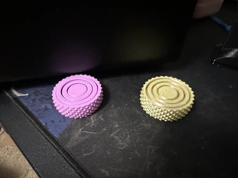 Textured Gyro Ring Fidget Toy by Alex Sweeney - MakerWorld