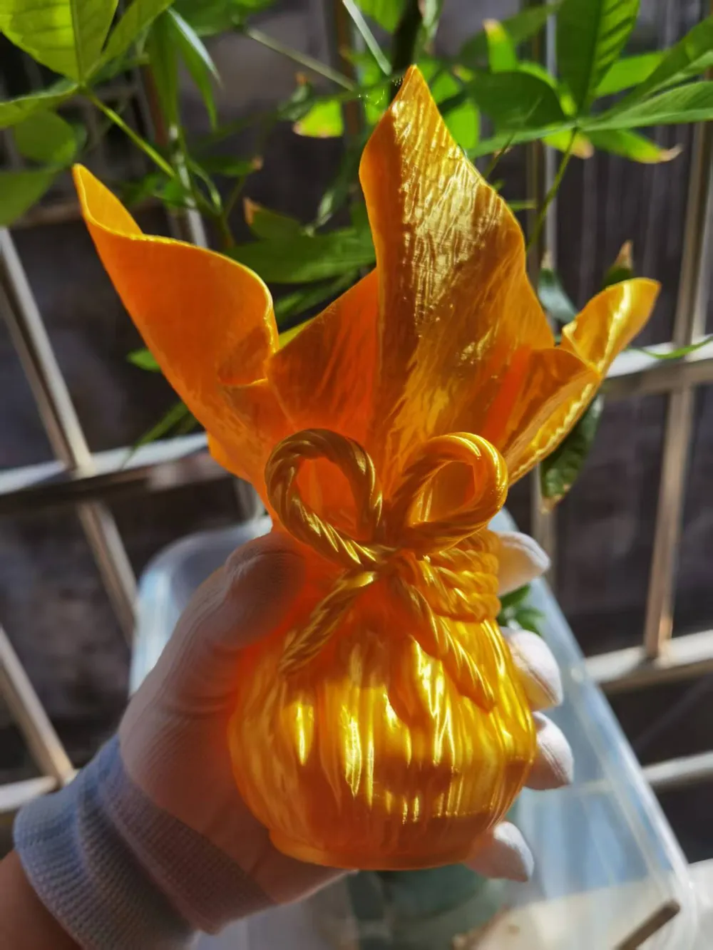 Paper-textured braided rope bow bouquet vase - Free 3D Print Model ...