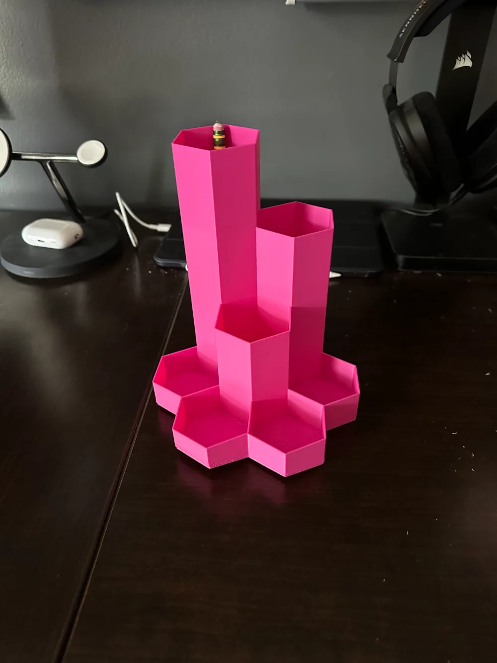 Hexagon desk organizer by WoodenCorgi - MakerWorld