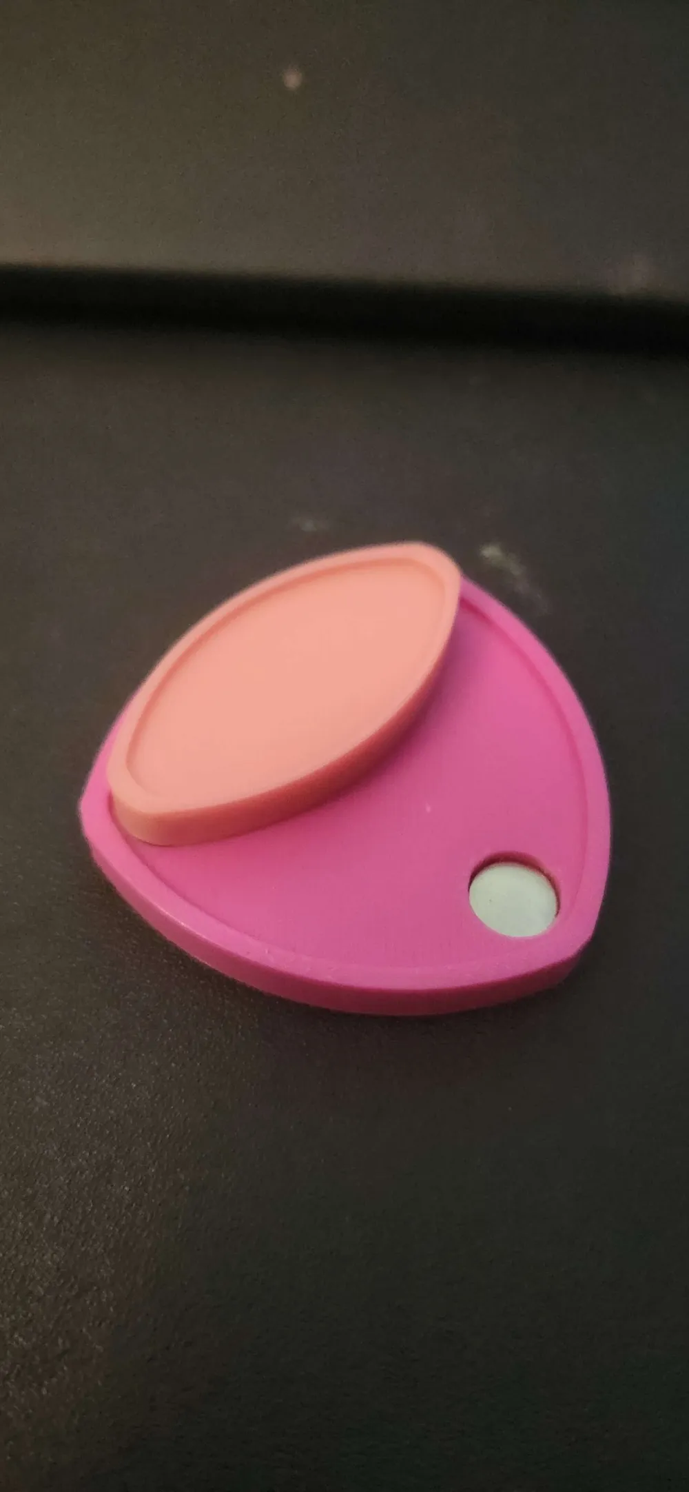 Swivel toy custom - Free 3D Print Model - MakerWorld