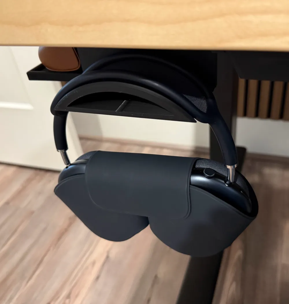 Under Desk Mounted AirPods Max Hanger Remixed by Aykan - MakerWorld