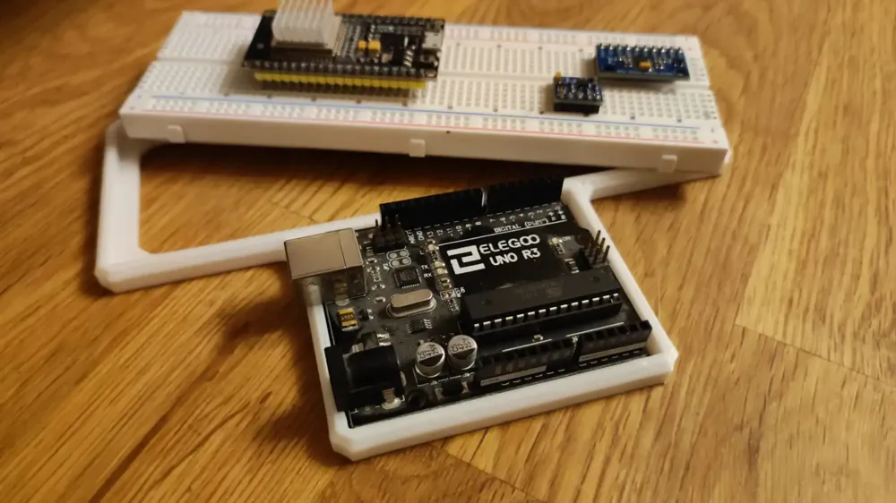 Arduino Uno & Steckbrett-Halterung – Kostenloses 3D-Druckmodell ...