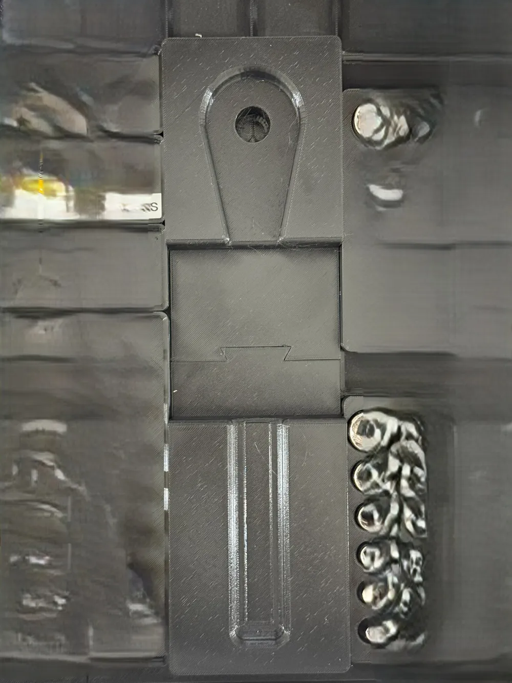 Gridfinity Craftsman half inch ratchet holder by Gus MakerWorld ...