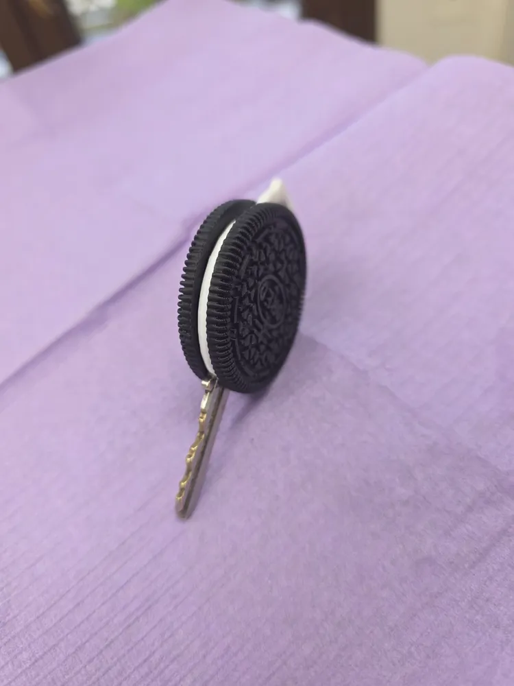 Oreo biscuits key case holder by gus8511 - MakerWorld