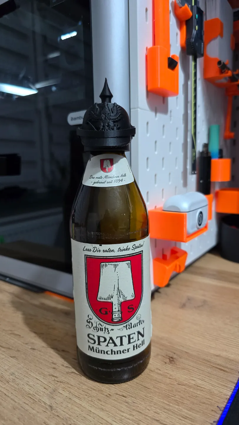 Pickelhaube Bier Deckel Helm von 3DMetalCave - MakerWorld